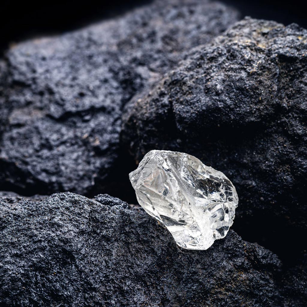 Our Stones | Atelier RMR Montreal | Natural and Lab-Grown Diamonds